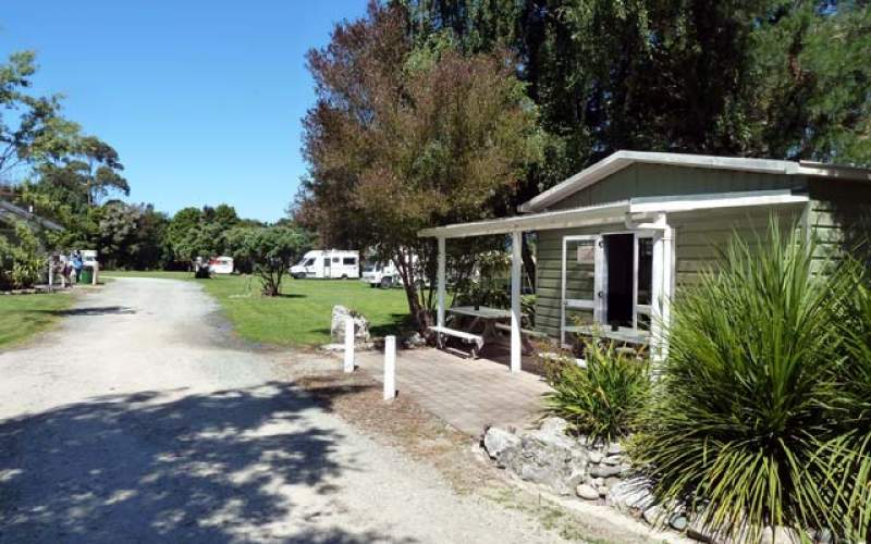 Fernwood Holiday Park | Full Service Camp | New Zealand
